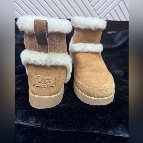 UGG | Shoes | Ugg Classic Mini Fluff Spill Seam | Poshmark